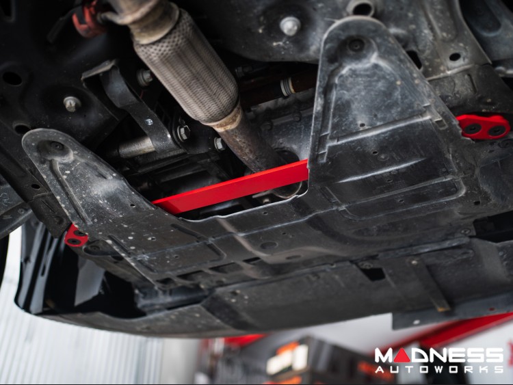 Fiat 500 rear subframe store